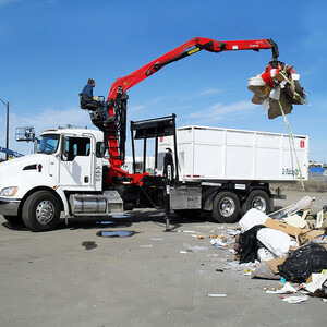 Refuse Applications | Grapple Loaders | PALFINGER