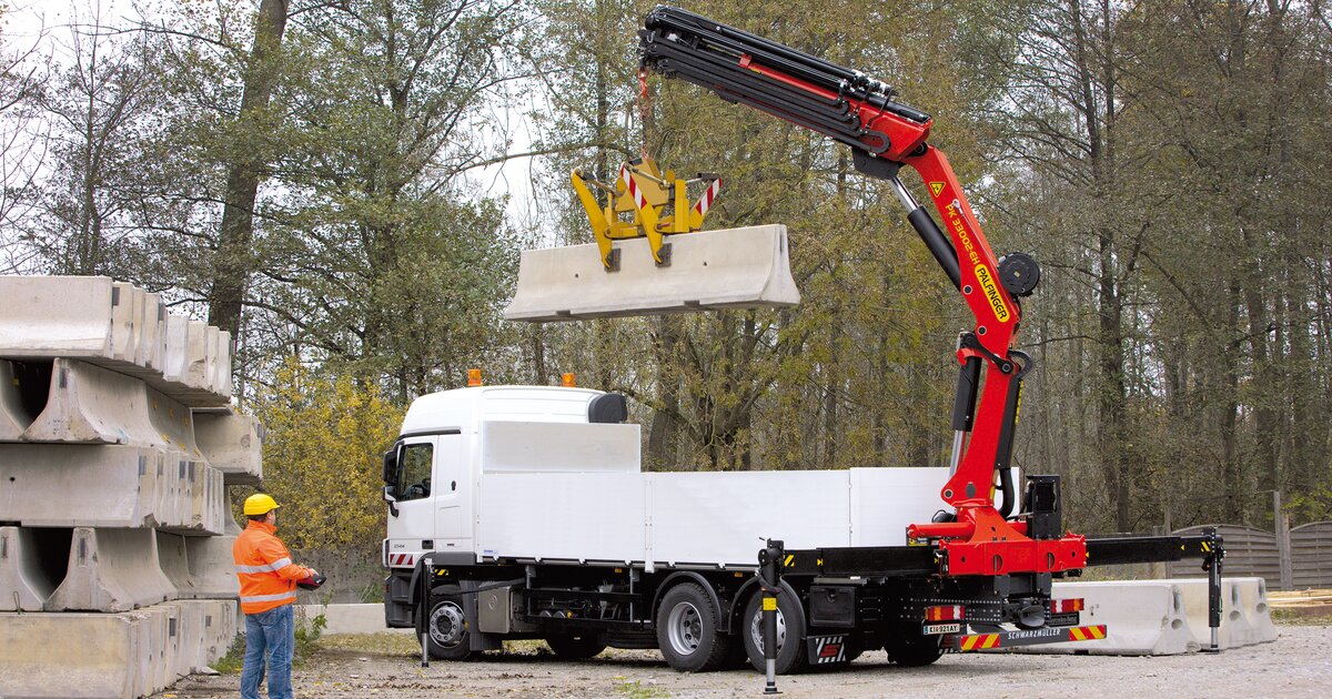 PK 33002 EH High Performance | PALFINGER | PALFINGER