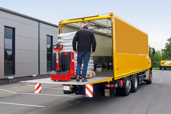 Model Overview Tail Lifts | PALFINGER