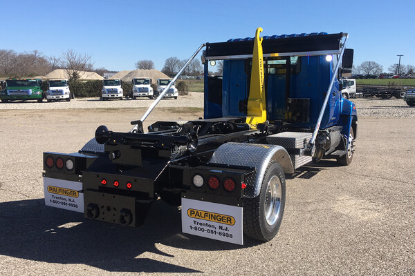 Models | Hooklifts | PALFINGER