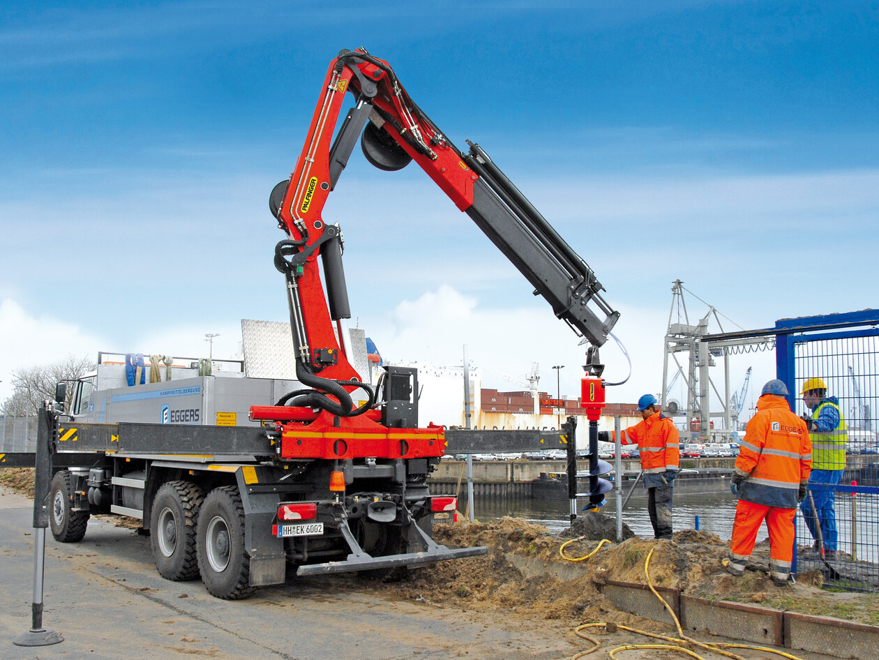 Earth Augers | Equipment | Knuckle Boom Cranes