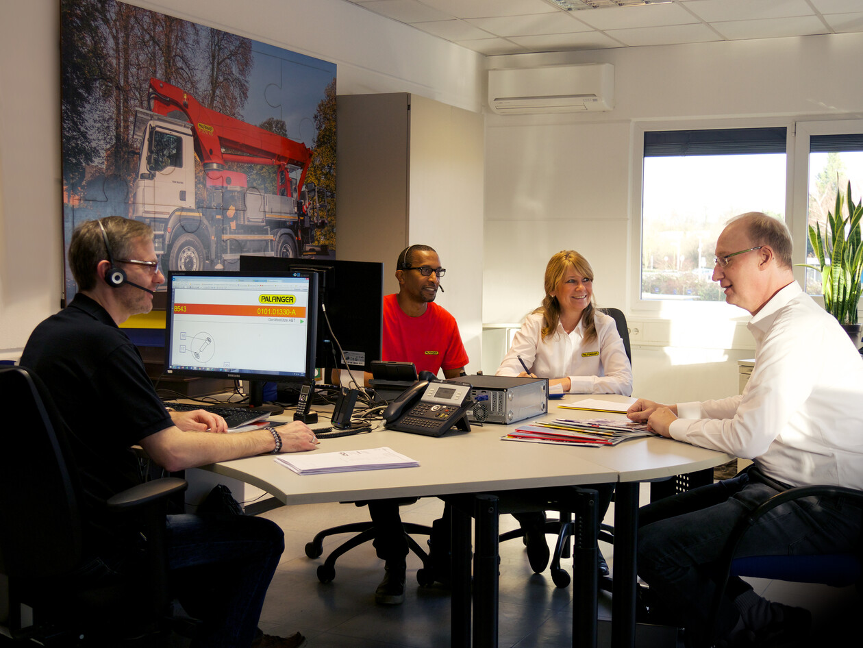 Three pillars of PALFINGER for the best service in