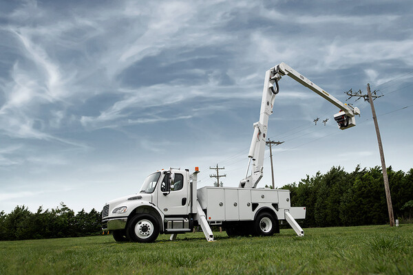 Insulated | Models | Bucket Trucks | PALFINGER