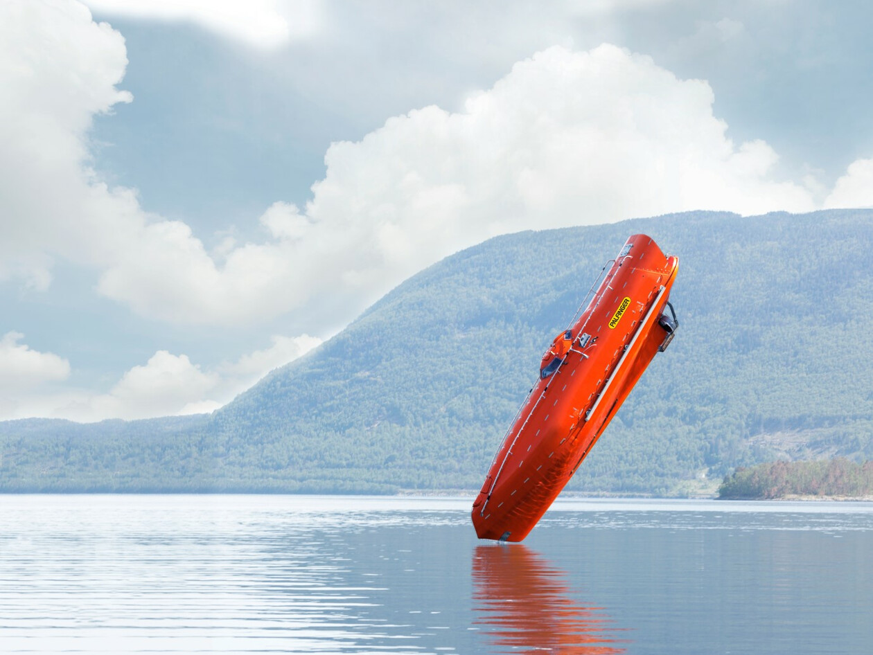 Free-fall Lifeboats | PALFINGER MARINE