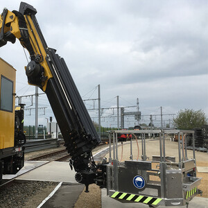 PALFINGER Railway presents new workman basket at