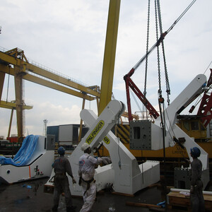 Lifeboat Davits | PALFINGER MARINE