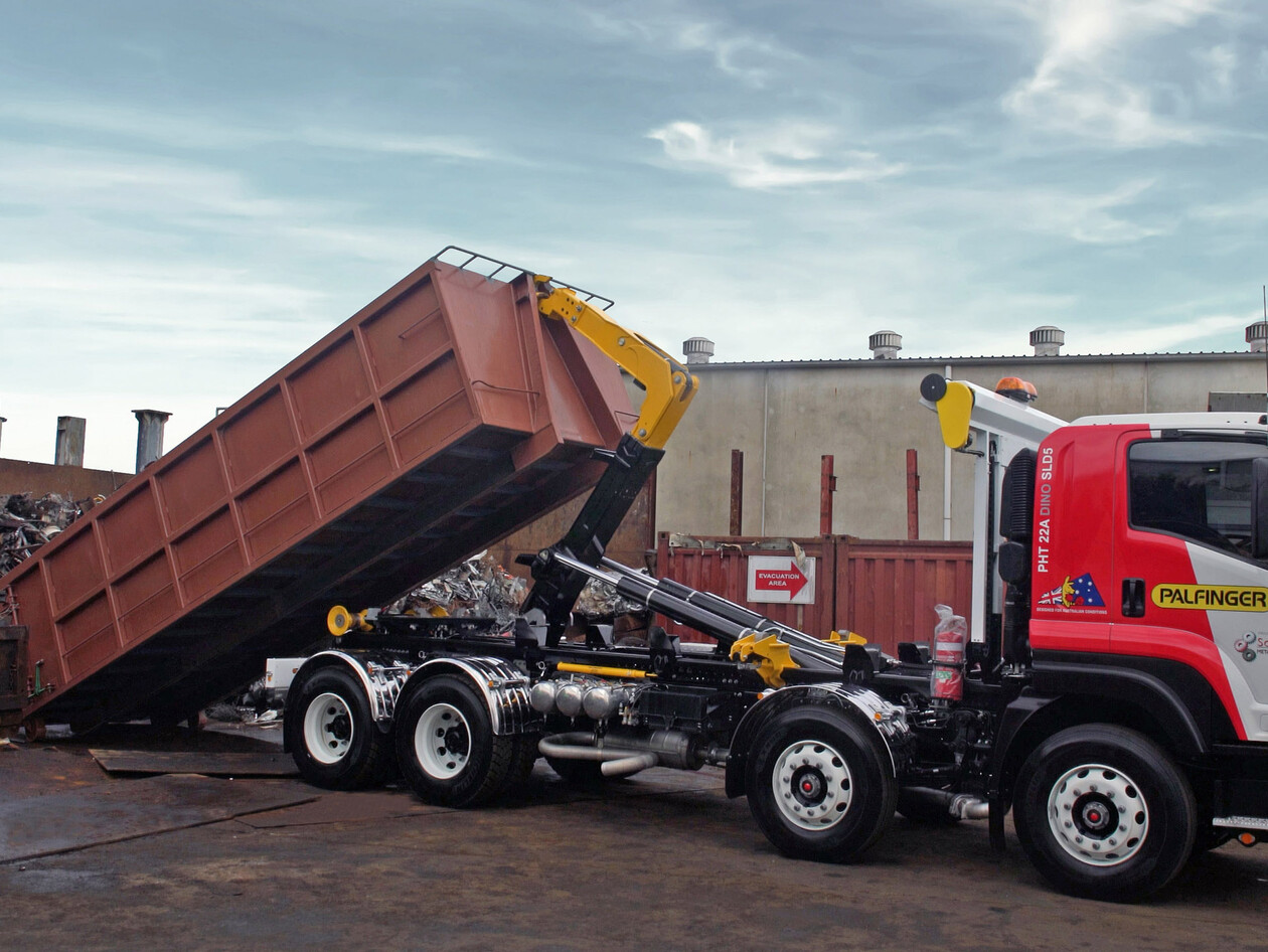 Hookloader and Skiploader | PALFINGER